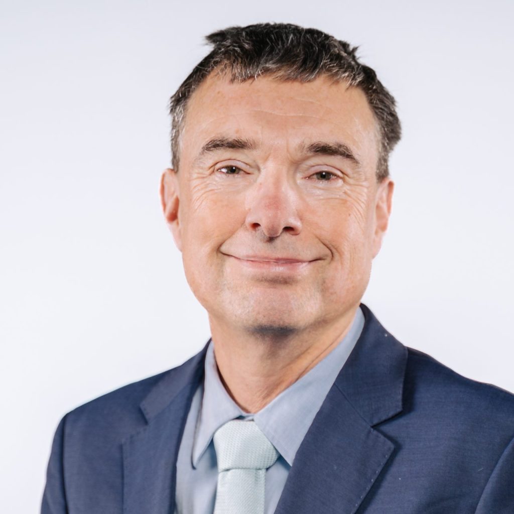 WE ARE THE NEW ONES: GENERATION Z IN THE WORLD OF WORK ...